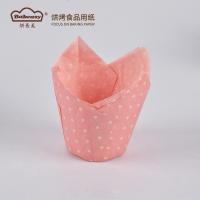 China Tulip Shape Muffin Baking Paper Cups 220°C Oil Proof Parchment Cupcake Liners Disposable Cake Holders for sale
