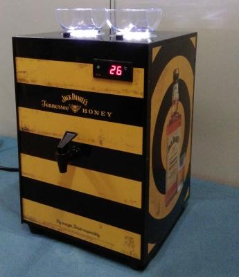 China 200W Refrigerated Liquor Dispenser With Two Bottle Inner Tank 1800ml for sale