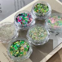 China Create Stunning Nail Designs with Magic Color Sequin Nail Polish and Aurora Effect for sale