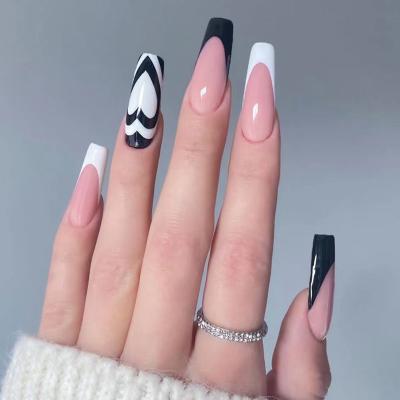 China Spicy Girl Style ABS Artificial Fingernails for OEM in Black and White Heart Design for sale