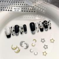 China New manicure hot sell metal nail charms in bulk gold silver moon star 3D nail art accessories for sale
