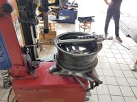 China Portable Rim Car Repair Machines 14kgs 1 Year Warranty for sale