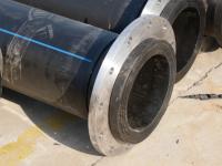 China Extruded Tensile Strength HDPE Dredging Pipe White With Blue Strips Custom Length for sale