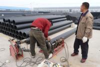 China Welding Connection Dredging HDPE Pipe In White With Blue Strips For Various Dredging Projects for sale
