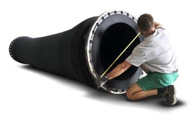 China Black 240kg Rubber Discharge Hose With Maximum Pressure Of 500 Psi for sale