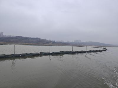 China Controlled Containment Area Sedimentation Control with Silt Screen Made of Rubber and Foam Filled BOOM Material for sale