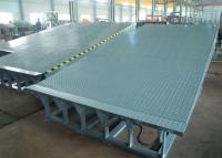 China 4200mm Two Cylinders Power Ramp Dock Leveler For Warehouse Pier for sale