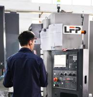 China High Precision 5 Axis Machining Center 15000rpm With BC Cradle Rotary Table for sale