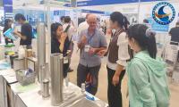 China Continuous Slot Wedge Wire Screen Pipe For Filtration Solutions for sale
