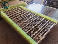 China Stainless Steel 304 Slot 1.7mm Wedge Wire Screen Panel For Food Filtration for sale