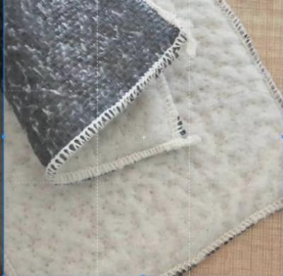 China Bentonite Geotextile Clay Liner GCL 4000 gsm for Road Dam Waterproofing for sale