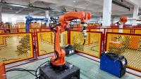 China 6 Axis Robot Arm Automatic Fiber 3D Laser Cutting Machine For Stainless Steel Lampshade Automobile Sheet Metal for sale