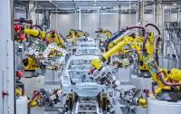 China Heavy-Duty FANUC Laser Cutting Robot with 6kW Fiber Laser Source for Thick Plate Steel Cutting and Industrial Metal Fabrication for sale