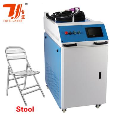 China Wobble Head 2000w Handheld Fiber Laser Welding Machine For Metal Steel  Welding for sale