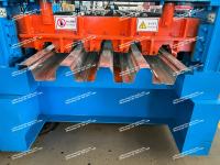 China 1.5mm Metal Deck Roll Forming Machine for sale