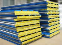 China Colored Steel Foamed Sandwich Panel Roll Forming Machine Hydraulic Cutting for sale