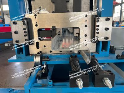 China Steel CZ Purlins Roll Forming Machine Controled By PLC for sale