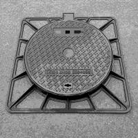 China EN124 Standard Ductile Iron Mahole Cover And Frame 850*850 Mm In Stock for sale