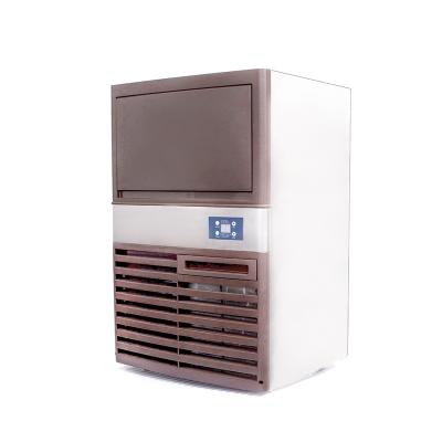 China 500*580*790mm Portable Ice Cubes Maker With Long Life 50Kg Daily Refrigeration Equipment for sale