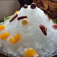 China 200kg Ice Storage Daily LZ-700 Food-grade Commercial Granular Pellet Ice Maker Machine for sale