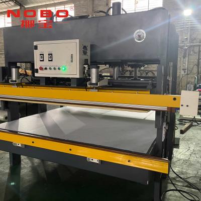 China Semi-Automatic Mattress Compression Roll Packing Machine 2770x3000x2340mm 380V for sale