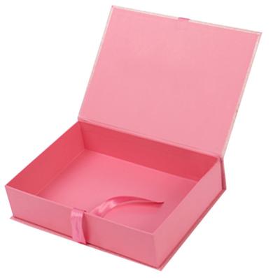 China Book Shape Pink Printed Magnetic Cardboard Gift Box With Ribbon Decoration for sale