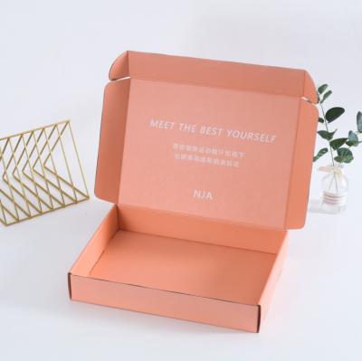 China B Flute Corrugated Cardboard Package Boxes Gift Packing High Buffering for sale