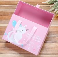 China High Smoothness 300 Grams Drawer Gift Box With Ribbon Handle for sale
