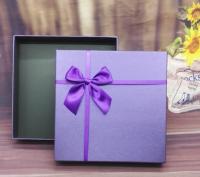 China Custom CDR Lid Bottom Box With Ribbon Closure CMYK Printed for sale