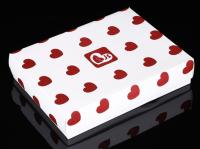 China Rigid Cardboard Gift Box FSC 350gsm Ivory Board Box For Clothes Packaging for sale
