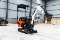 China 0.8 Ton  Mini Crawler Excavator Agricultural Excavators For Municipal Engineering for sale