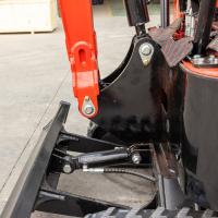 China TUV certified Red Mini Crawler Excavator 2000Kg Small Digging Equipment for sale