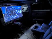 China Patented One-Touch Retract Screen 41/48 inch for sale