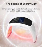 China Compact Skin Led Facial Light Therapy for Acne Improvement Professional Grade for sale