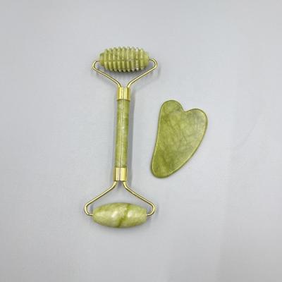 China Real Stone Jade Roller and Gua Sha Set Portable Beauty Products for Face Rejuvenation for sale