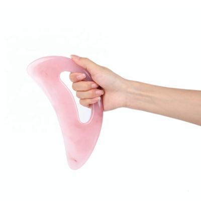 China Portable Neck Massager Heart Shape Green Jade Guasha Pad with Resin Beeswax Material for sale
