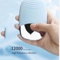 China Waterproof 5V/1A Rechargeable Electric Facial Cleansing Brush Private Label Spin Cleanser for sale
