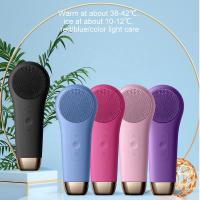 China Blue Wrinkle Remover Silicone Facial Cleanser for Sensitive Skin and Acne USB Plugs Type for sale