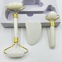 China Natural Jade Roller Gua Sha Set For Home Perfect for Reducing Face and Neck Wrinkles for sale