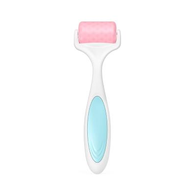 China Target Area Wrinkle Remover Face Ice Roller for Beauty Salon No Plugs Type Required for sale