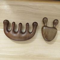 China Sandalwood Meridian Comb for Scalp Health Women's Wide Tooth Gua Sha Massage Comb for sale