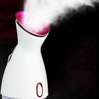 China 100ml Water Tank Capacity Electric Facial Steamer for Skin Rejuvenation and Face Sauna for sale