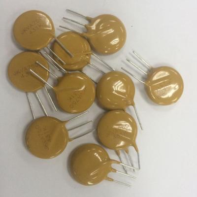 China 10mm Metal Oxide Varistor Utilize 3 Leads Overcurrent Overvoltage Protection Devices for sale