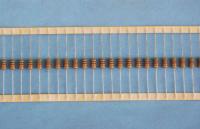 China Mini 2.2K Ohm 1 / 2W Carbon Film Resistor E24 5% With Taping Packing for sale