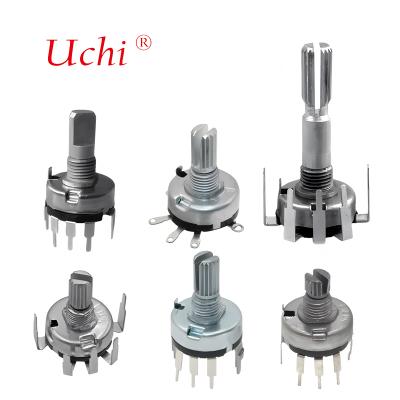 China RV17 With Switch Metal Shaft 10K, 100K, 500K Carbon Film Single Group 3-pin 17mm Volume Control Rotary Potentiometer for sale