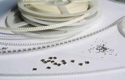China Multilayer Chip SMD Varistor Fast Response For Electronic / AC Power Meter for sale