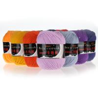 China Honest Chinese Worldwide Fast Delivery 50g/ball Milk Cotton Yarn 3ply for sale
