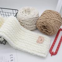 China Hot Selling 165g per ball 0.6cm Hand Thick Knitting Yarn Blanket Yarn for sale