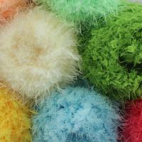 China hand knitting fashion Best selling fur fluffy feather soft scarf fancy yarn for sale