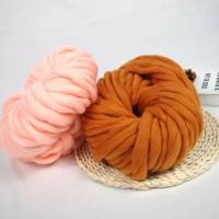 China China Manufacturer super soft 350g/roll 3cm thick 100% wool yarn iceland for sweater for sale